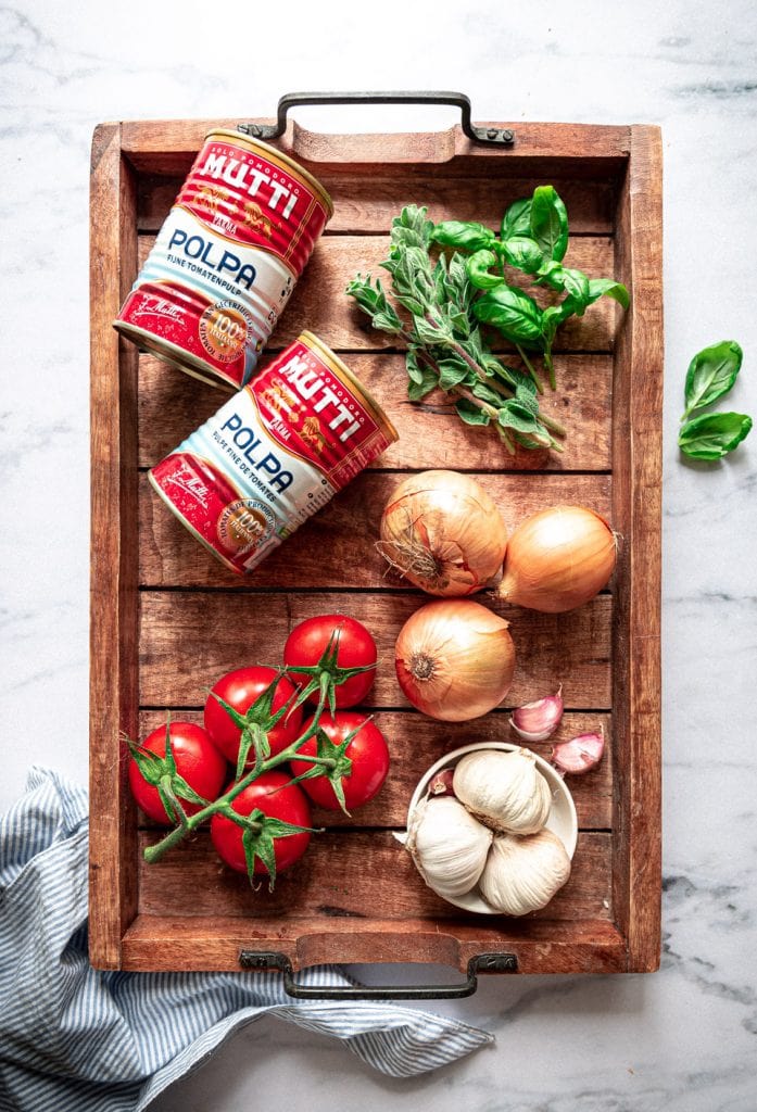 Zelf pizzasaus maken | Eef Kookt Zo