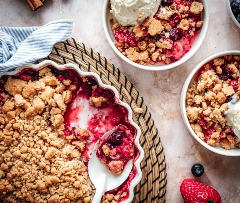 Rood fruit crumble (toetje) | Eef Kookt Zo