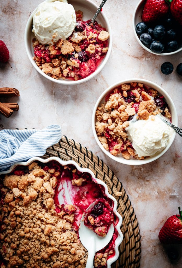 Rood fruit crumble (toetje) | Eef Kookt Zo