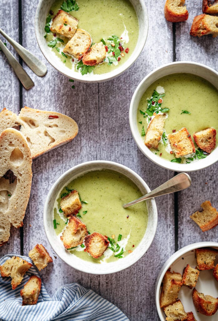 Zomerse soep met groene groenten | Eef Kookt Zo