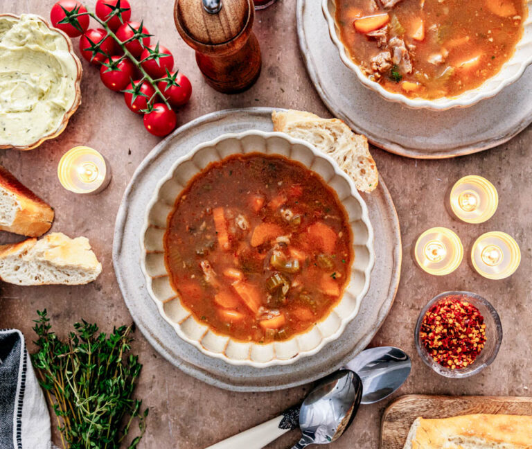 Ossenstaartsoep (oma's ouderwetse recept) | Eef Kookt Zo